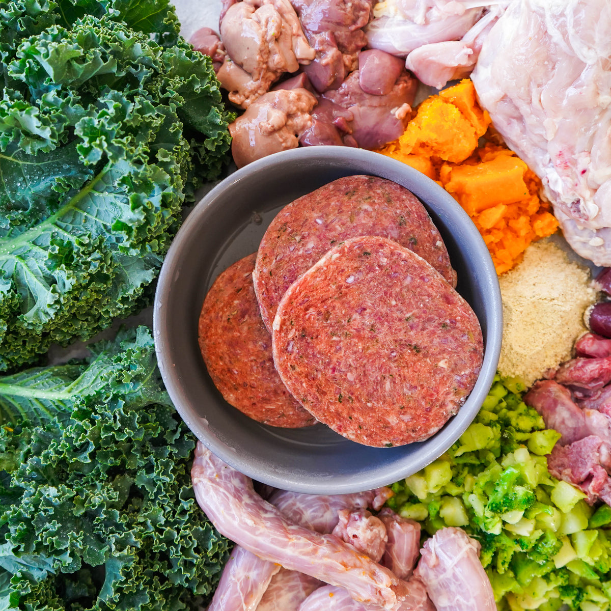 Oma's Pride Woof Complete Canine Chicken Recipe 3 lb – Now You're Clean